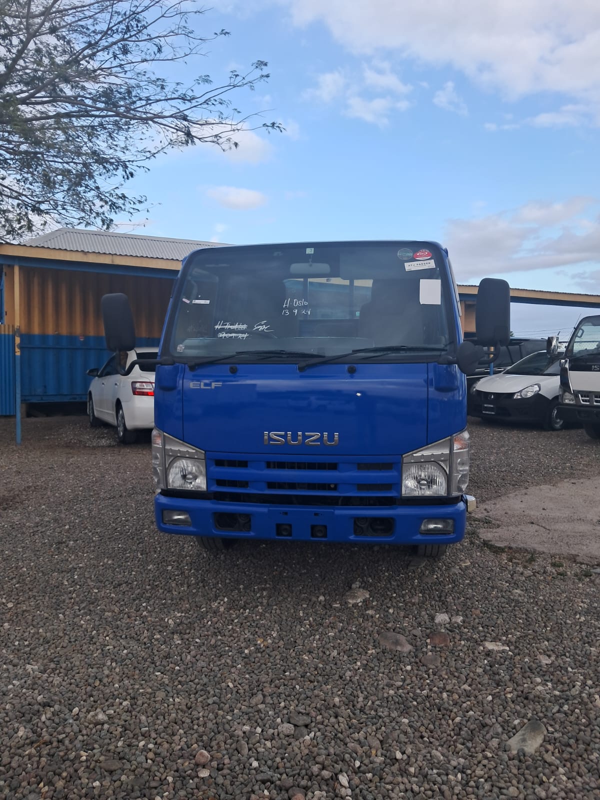 2014 ISUZU ELF DROP SIDE TRUCK | Rahmel Auto Zone